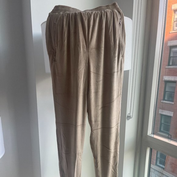 SKIMS | Other | Skims Velour Tracksuit | Poshmark